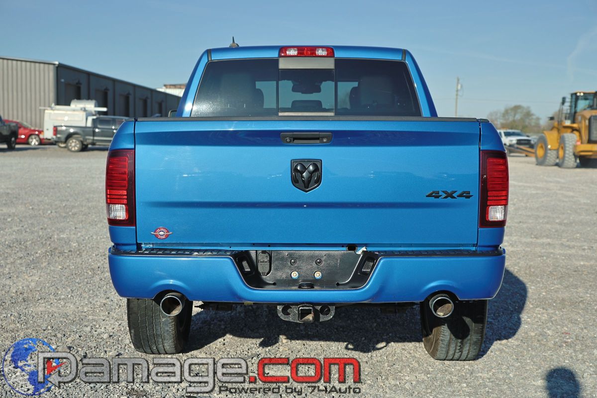Damage.com | 181179 | 2018 Ram 1500 Crewcab 4X4 Sport | $8,200